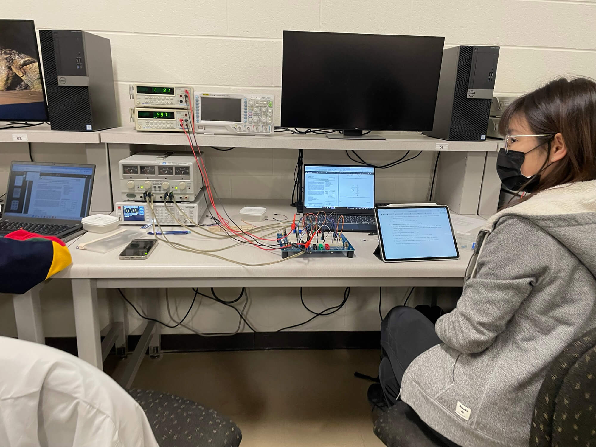 CAAD Lab (Communications, Advanced Analog, DSP) - Electrical & Computer ...